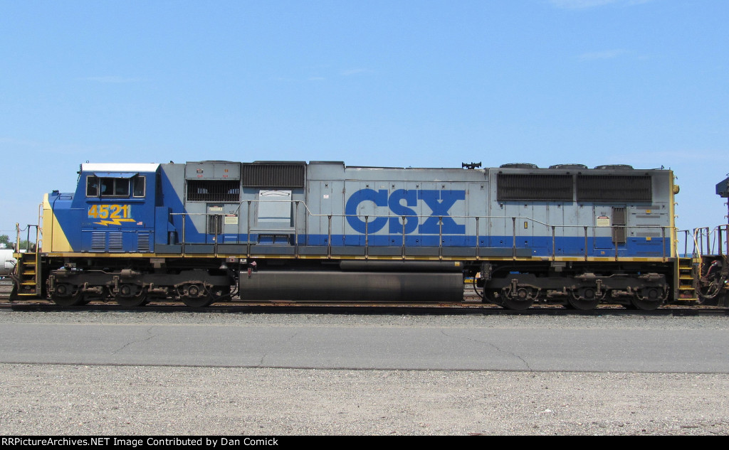 CSX 4521